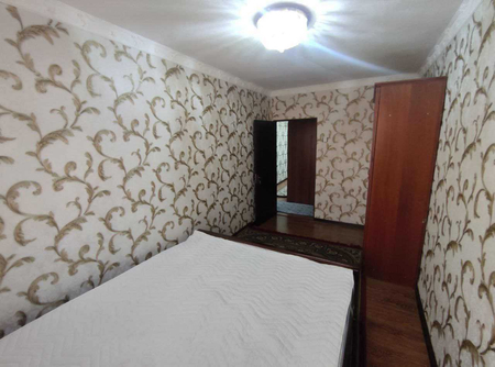 Продаётся свой 2 ком. квартира на Метро Дустлик 1 (Чкалова) 2/2/4