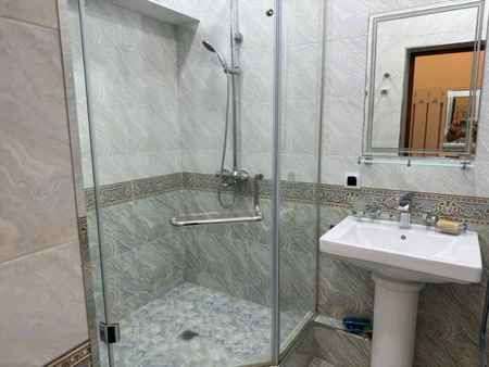 Срочно продам квартиру на Новомосковской