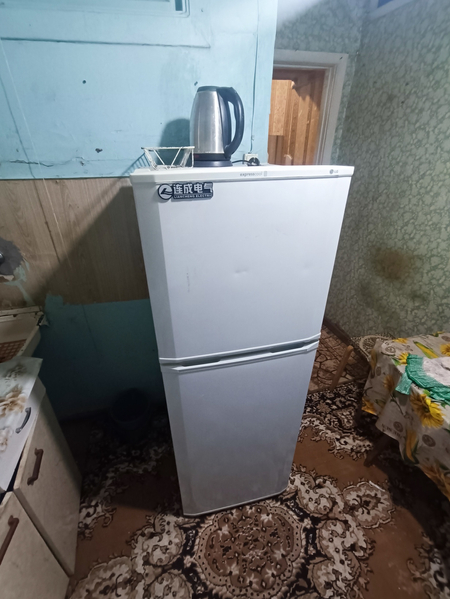2 х ком Спутник 6.с обстановкой для семьи или двух студенток 250 уе