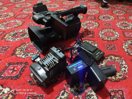 Panasonic ag-ac90A sotiladi
