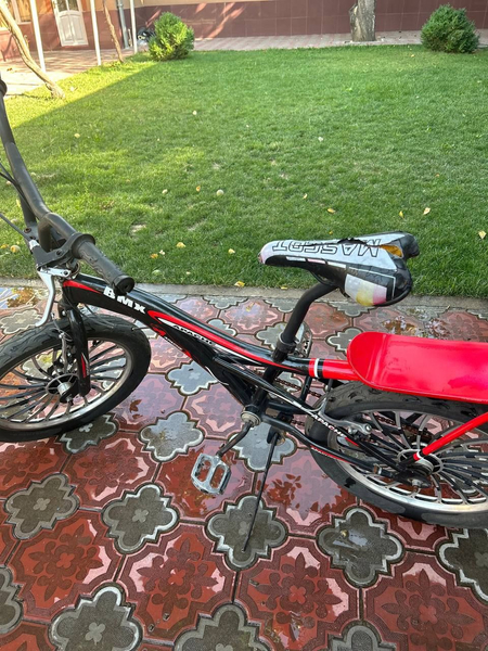 Velosiped lar sotiladi