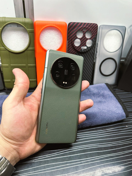 Xiaomi 13 Ultra 24/1024гб, полный комплект!