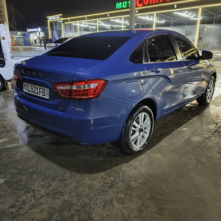 Lada Vesta Lux avtomat