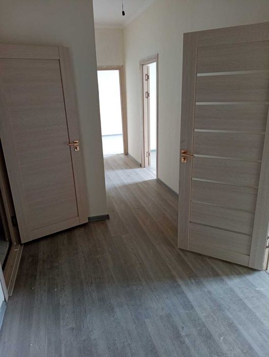 Srochna 3 xonali kvartira ijaraga beriladi. Bez agenstva