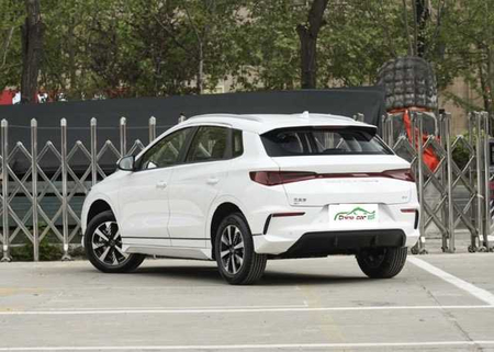 BYD E 2 2024 1 kunda o'z nomizga rasmiylashtirib beriladi