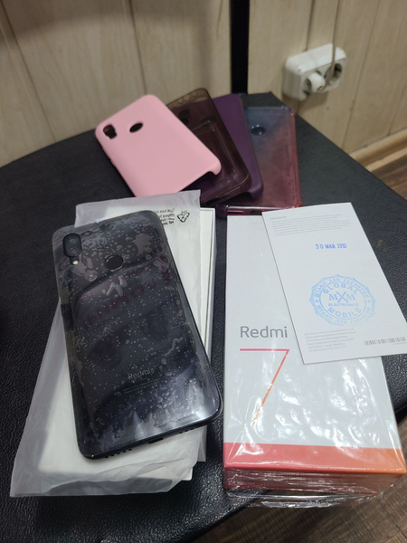 Redmi 7 idial bir qol