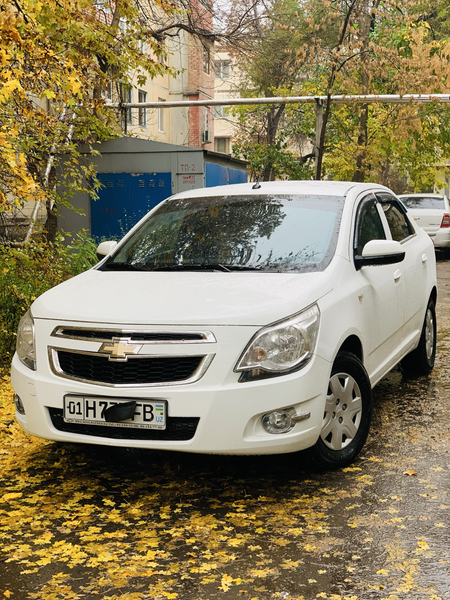 Cobalt sotiladi bir qo’l uzimiz salondan olib chiqganmiz
