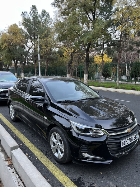 Onix 2023 qora rang kraska tozza ideal