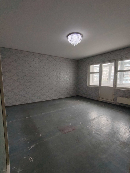Parkentskiyda 2 xonali kvartira sotiladi!