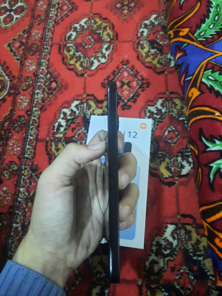Xiaomi mi 12.    .