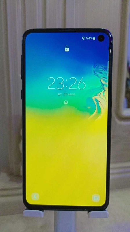 Samsung s10e ideal