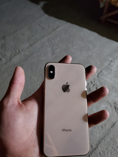 Iphone xs srocna