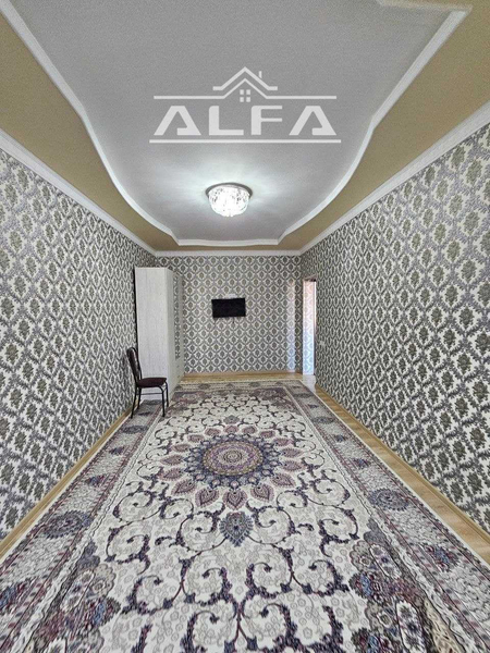 1 xonali 43m² 3-qavat sotiladi.