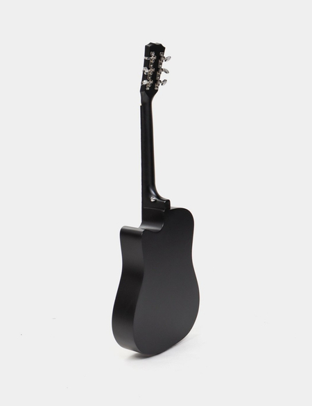 Yangi ishlatilmagan Gitara sotiladi