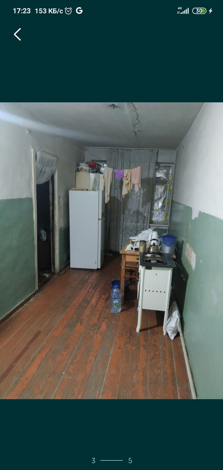 Продается 2х комнатная,2/3/4(Бывшее общежитие)