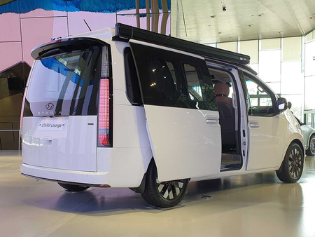 hyundai staria  SOYOBON