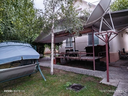 Продается дача на чарваке.