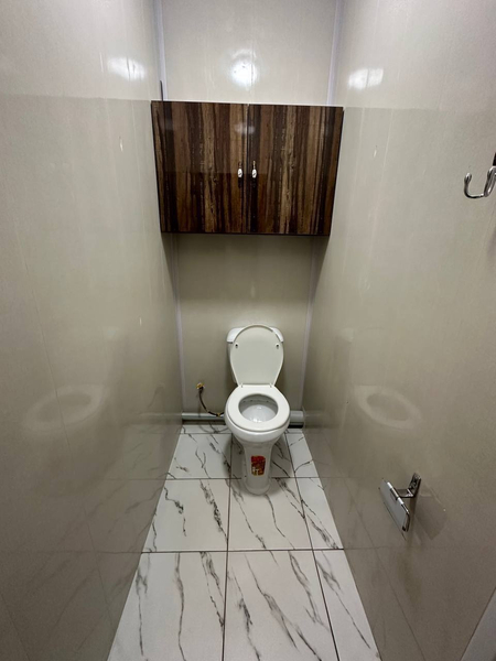 Ул. Нукусская, Центр, Госпитальный рынок, 2/4/9 лоджия: 2*7, 72 М²!