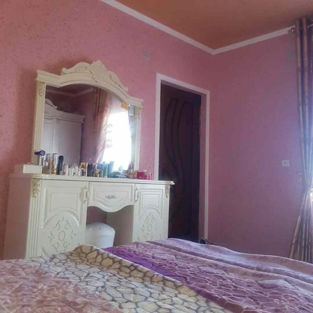 Дача в новбахоре 12соток ,8комнат