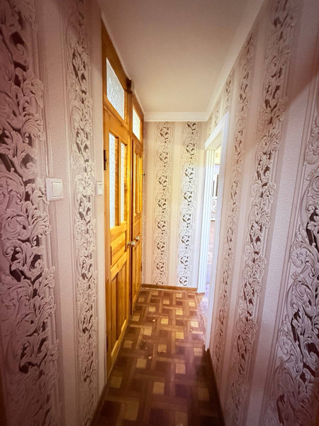 Продается 2 ком. Квартира на 2 этаже площадью 55 кв.м. В Саттепо