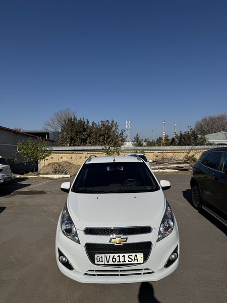 Chevralet Spark 4 pazitsa oq