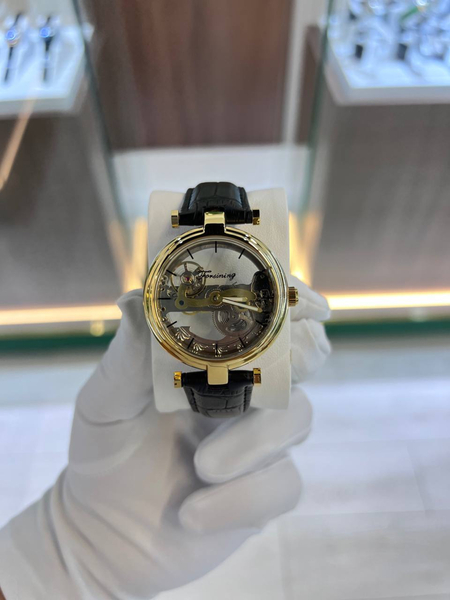 Forsining часы на продаже soat Sotiladi