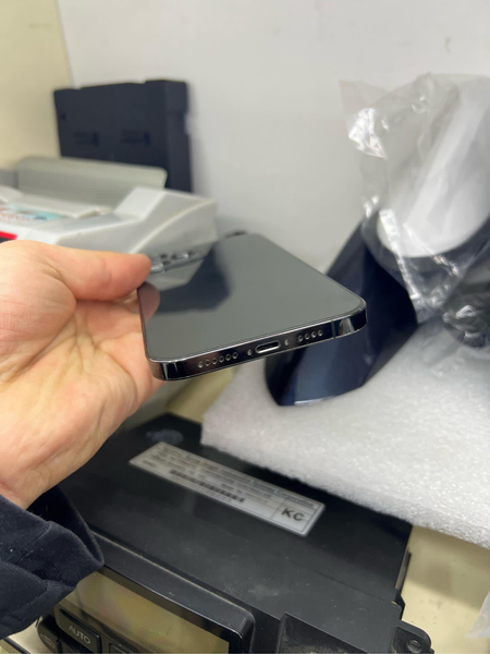 iPhone 12 pro max obmen iPhone 13 pro