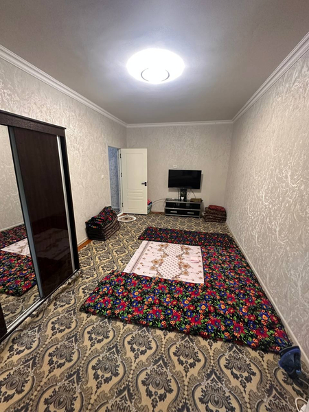 Продаётся 1 комнатная квартира на 2 этаже на массиве Карасу 4.