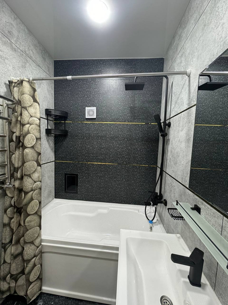 Продается 3х ком. квартира, ор-р:Westminster университет, 72м2