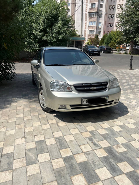 Ласетти 1.8 своя 2009 года