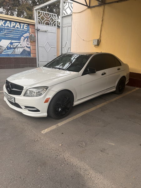 Mers-c300 4 matic avtomat Oq