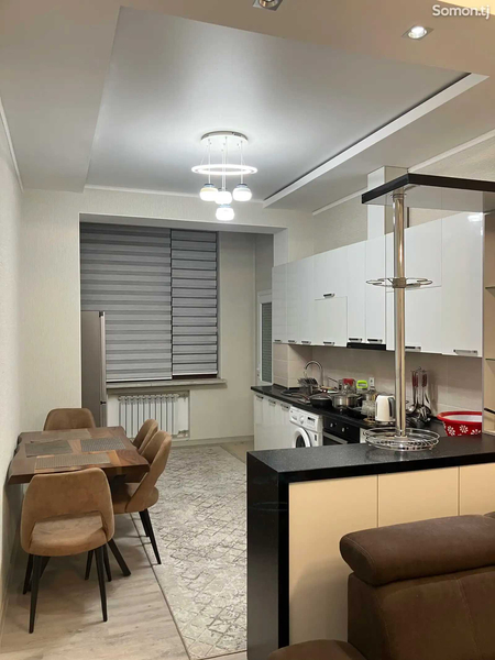 Бабур • ТЦ NEXT • 2-комн • 58 м² • этаж 3/4 • [КР:043]