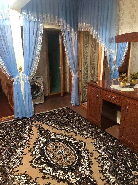 Срочно сдам квартиру сергели 6 3/4/9 всё есть чистая 400&