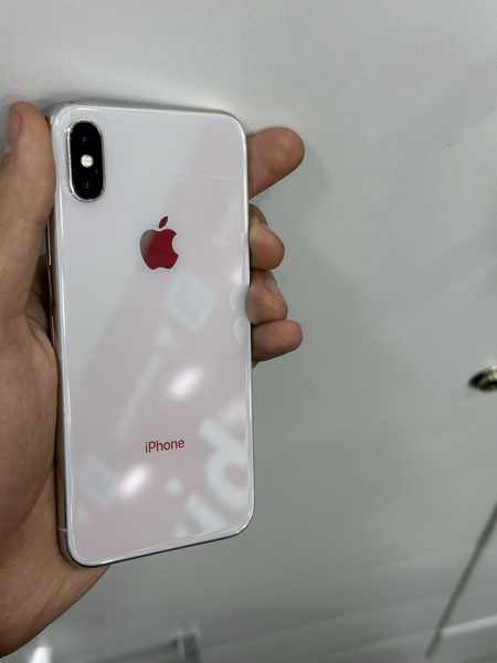 Iphone X sotiladi srochnaa