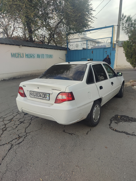 Срочно продам автомобиль Нексия 2