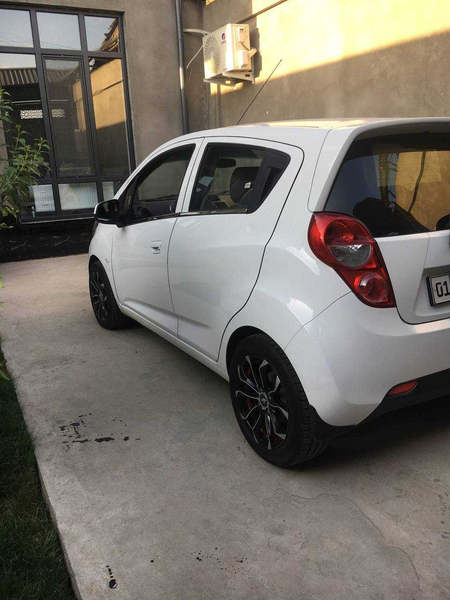 Chevrolet Spark 2-позиция