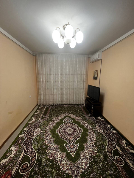 Продаётся Сергели 7   2 комн  65кв