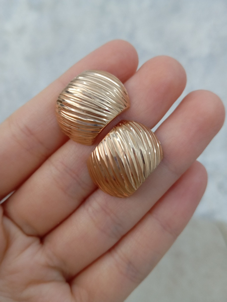Серьги золотые новые