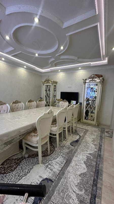 Qarshi shaxri markazidan dom sotiladi 3 xona 85000 dollar