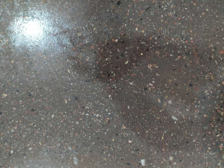 Обеспыливание бетонных полов.
