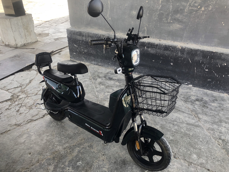 Elektro skuter bonvi
