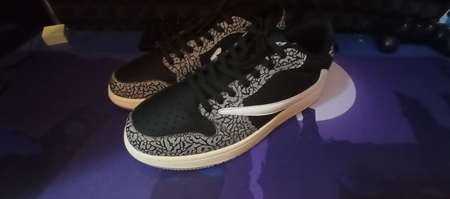 Nike Air Jordan 1