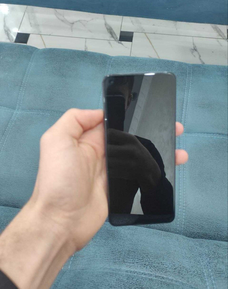 Realmi 10  sotiladi