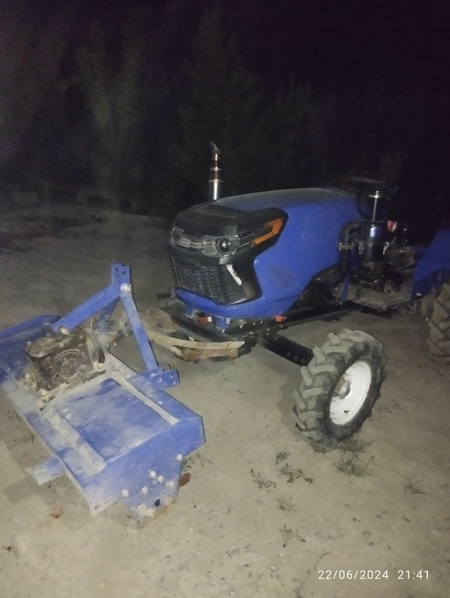 Mini trektor, Zubr