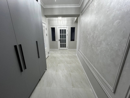 продается квартира 3/5/6 - 75м² на массив. Феруза