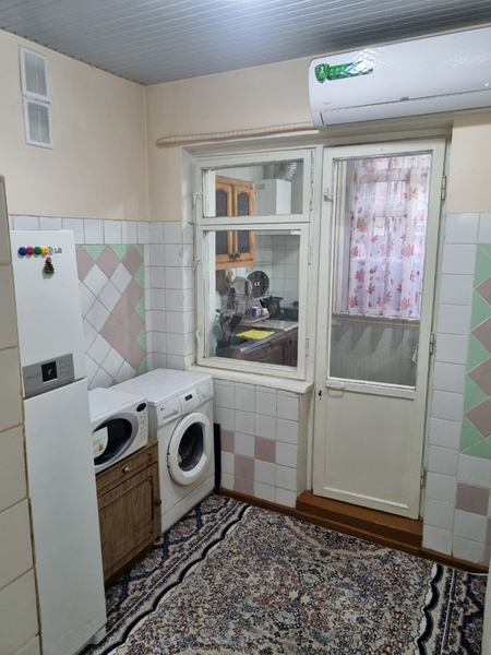 Продаётся квартира 4/3/5 Юнусабад-16