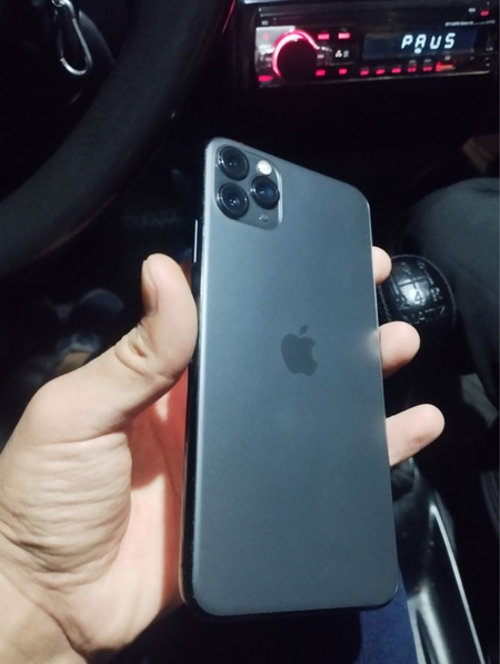 Iphone 11pro max LL/A ideal