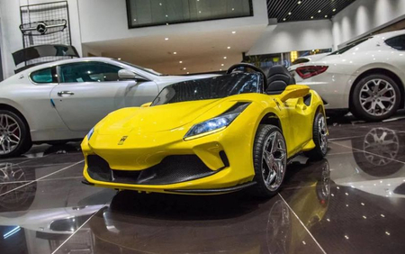Ferrari f8 поднимает 110 кг детский электромобиль