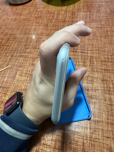 Iphone 8 plus продается
