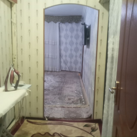 dom sotiladi surochni sergili straitelda 2 xona 4 xona qilingan 72 kva